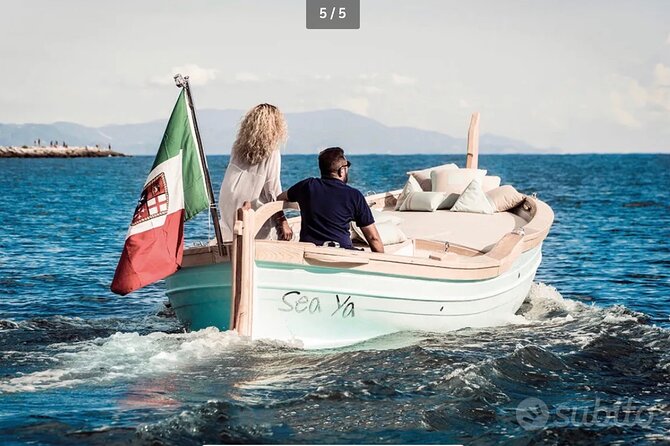 2-Hour Boat Tour at sunset in the Cinque Terre with Pesto tasting and focaccia - An In-Depth Look at the Experience