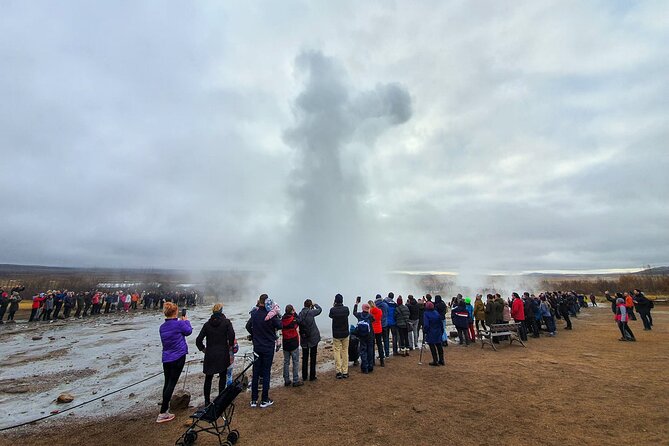 3-Day Golden Circle, Ice Cave, Glacier Lagoon & Waterfalls Tour - An In-Depth Look at the Itinerary