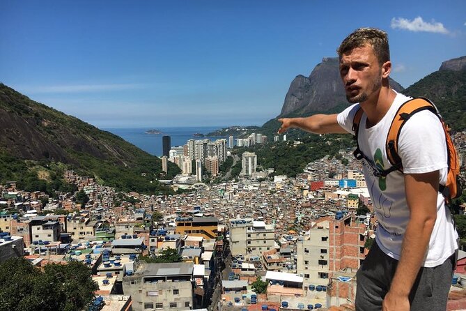 3 Hour Rocinha Favela Walking Tour with a Local Guide - Detailed Itinerary Breakdown