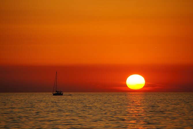 3hours all inclusive Sunset&Dolphin Tour from Medulin on Sandra - Authentic Experiences and Guest Perspectives