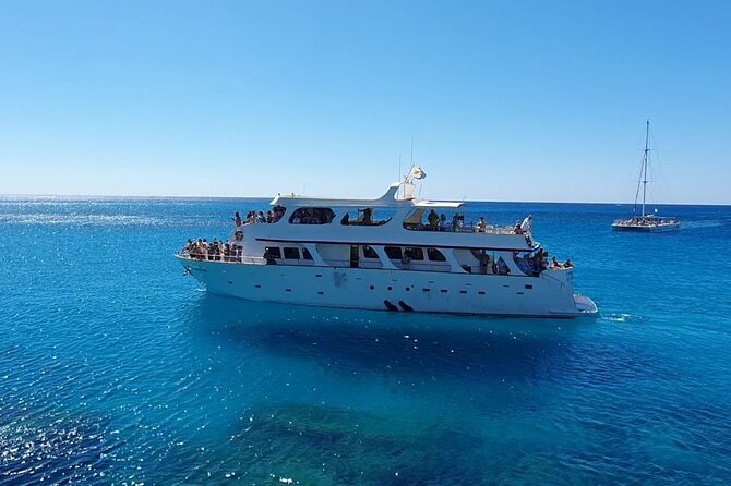ADULTS 16+ LUXURY YACHT - from Protaras Cypriot lunch & 1 drink - The Itinerary in Detail