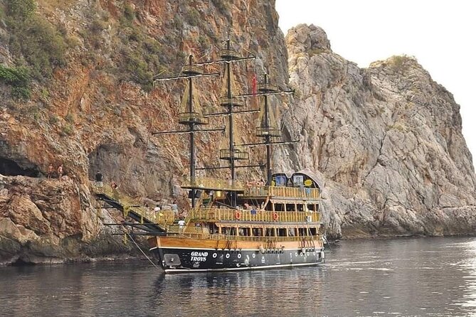 Alanya All Inclusive Pirate Boat Trip With Hotel Transfer - The Experience: A Deep Dive into the Pirate Boat Day