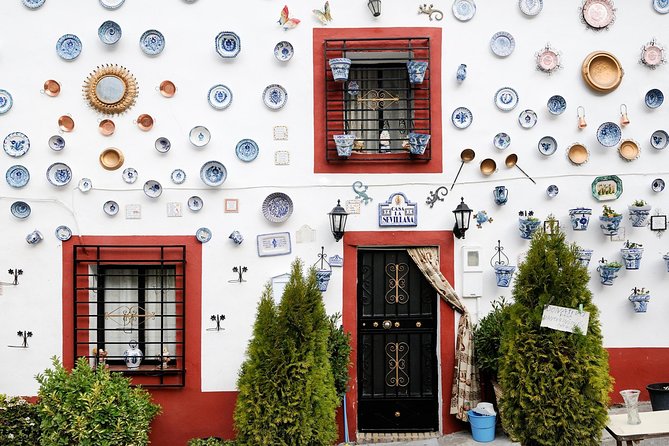 Albaicín & Sacromonte Walking Tour - Dive Into Granada’s Neighborhoods: What to Expect