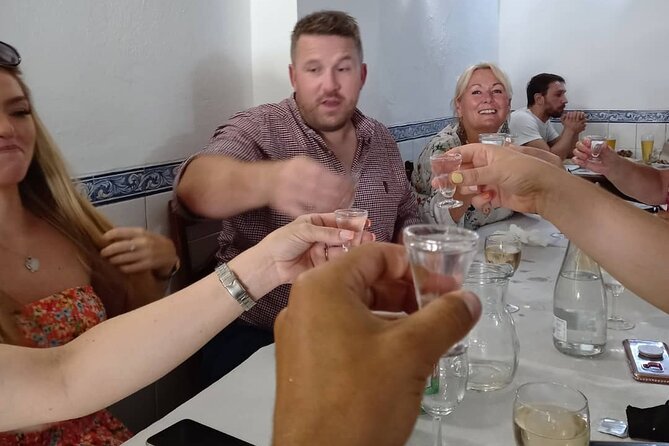 Albufeira Coast Tour with Wine Tasting and Chicken PiriPiri Lunch - What’s Included and How It Works