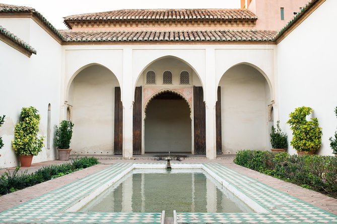 Alcazaba Malaga Guided Tour - The Guides: The Heart of the Tour