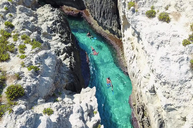 Amazing boat trip from Tropea to Capo Vaticano - 6 to 12 people - An In-Depth Review of the Itinerary