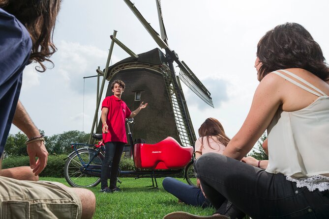Amsterdam Highlights Bike Tour - Guided in EN/ES/DE/NL - What It Feels Like to Ride in Amsterdam