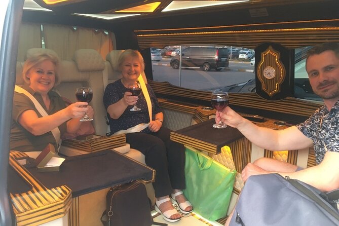Antalya Airport Transfer Vip & Private Minivan or Minibus - A Closer Look at the Service