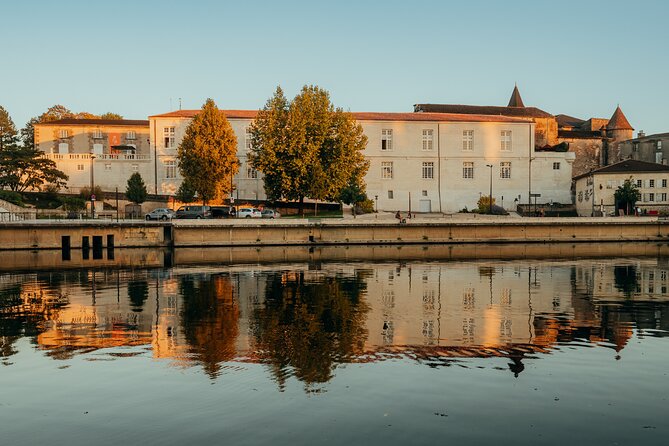 Au Cur du Château - VSOP DUSSÉ & XO BARON OTARD - The Experience: What to Expect at Château de Cognac