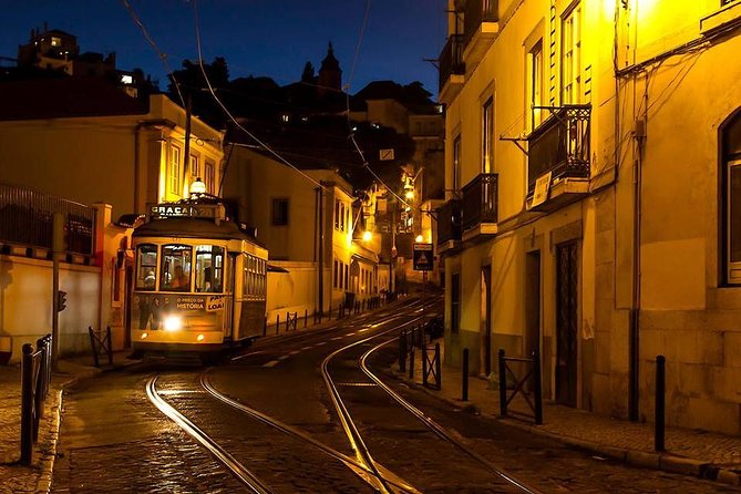 Authentic Alfama Experience: Fado Music and Cultural Walking Tour - The Reality Based on Reviews