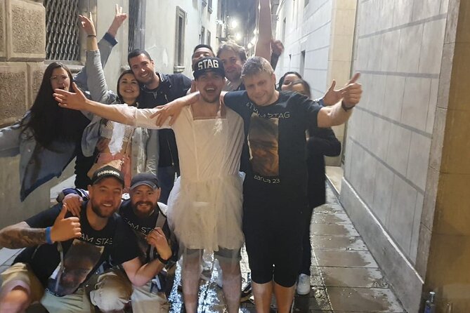 Barcelona: Original Pub Crawl - Authentic Experiences and Varied Perspectives
