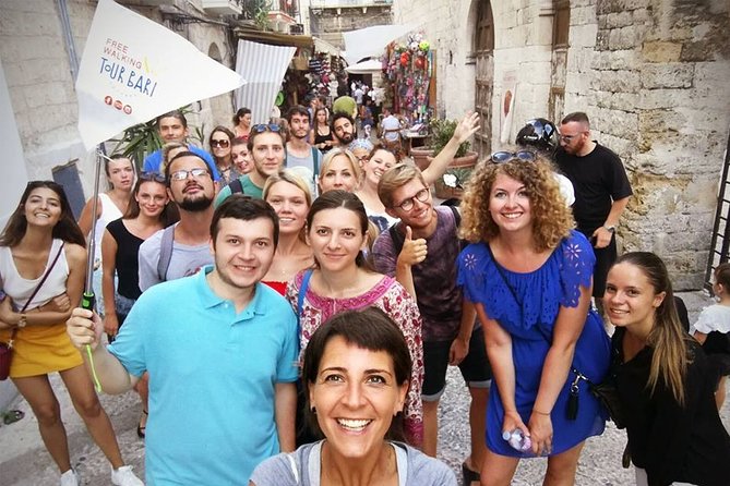 Bari Vecchia Group Tour in Italian - Exploring the Detailed Itinerary