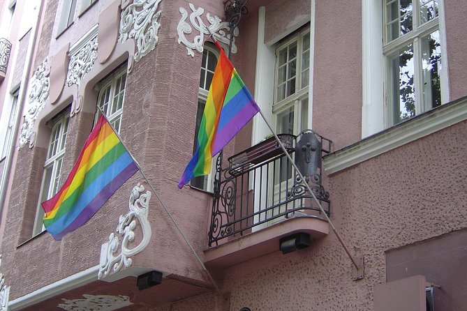 Berlin's Gay, Lesbian, and Queer Scene Small-Group Walking Tour - Why This Tour Stands Out