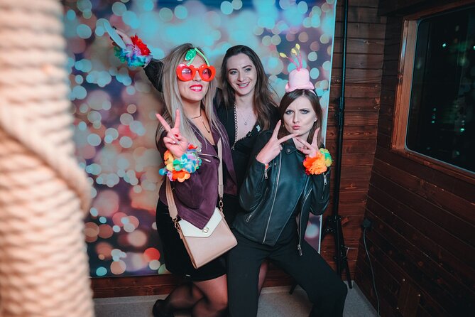 Boat Party in Wroclaw with Unlimited Drinks - Key Points