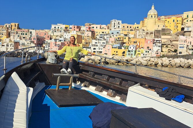 Boat tour with lunch on board to discover Procida - A Detailed Look at the Tour Experience