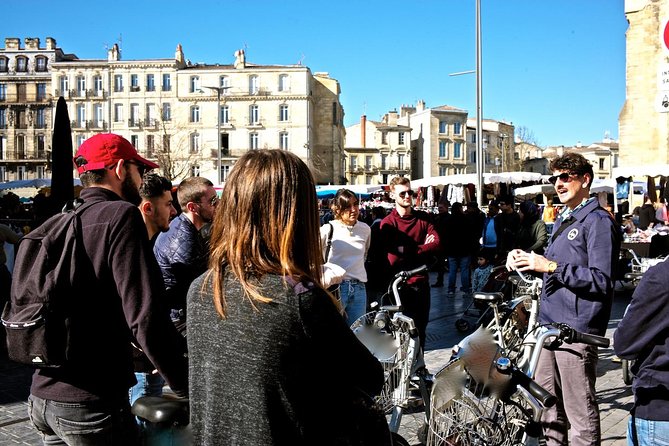 "Bordeaux by bicycle: a 3-hour tour immersive experience" - What’s on the Itinerary?