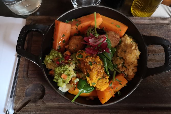 Bordeaux Food Tour  A Full French Meal by Do Eat Better - What Makes This Bordeaux Food Tour Stand Out