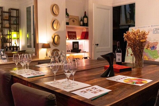 Bordeaux Wine Masterclass: Blending workshop with appetizer - An In-Depth Look at the Bordeaux Wine Masterclass