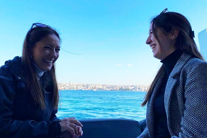 Bosphorus & Golden Horn: Sunset Yacht Cruise with Expert Guide - Key Points
