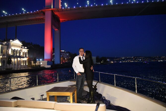 Bosphorus Night Cruise with Luxury Yacht - An Enthusiastic But Practical Look at the Bosphorus Night Cruise