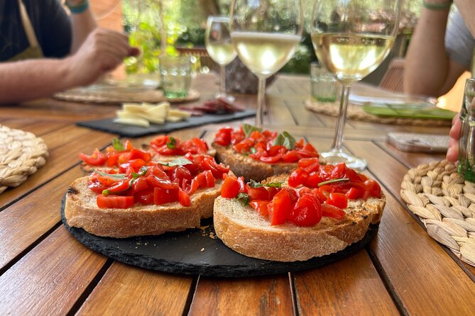 Bruschetta, Fettuccine, Gnocchi, Tiramisu Cooking Class - A Closer Look at the Experience