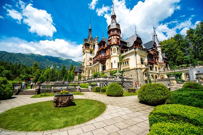 Bucharest to Dracula Castle, Peles Castle and Brasov Guided Tour - The Itinerary in Detail