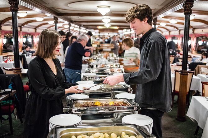 Budapest Danube Cruise with Buffet Dinner, Performances and Music - The Food and Drinks