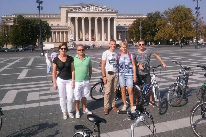Budapest Highlights Bike Tour - A Closer Look at the Itinerary and Experience