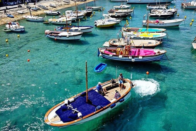 Capri Boat and Walking - An Overview of the Experience