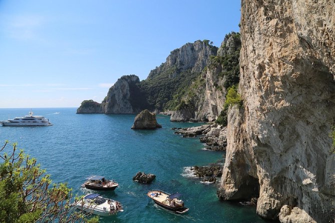 Capri boat tour from Positano with Light Lunch, Drinks & Swim - The Itinerary in Detail