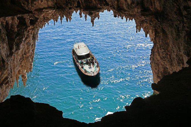 Capri Boat Tour from Sorrento: Swim, Grottos & Light Lunch - Navigating the Itinerary