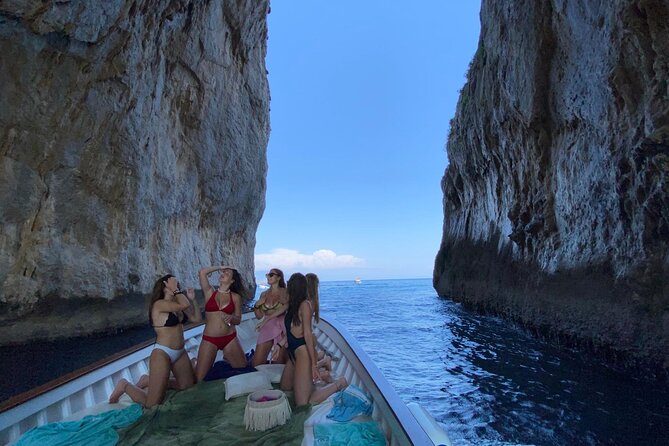 Capri Boat Tour: Grottoes, Swim & Sip Limoncello in a Small Group - An In-Depth Look at the Tour Experience