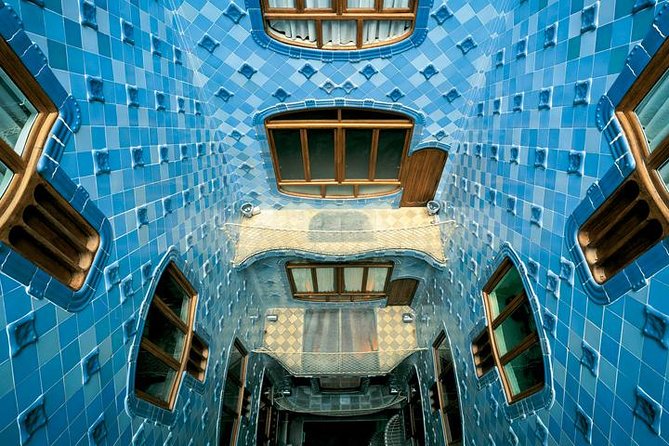 Casa Batllo Admission Ticket with Intelligent Audio Guide - Why Choose This Tour?