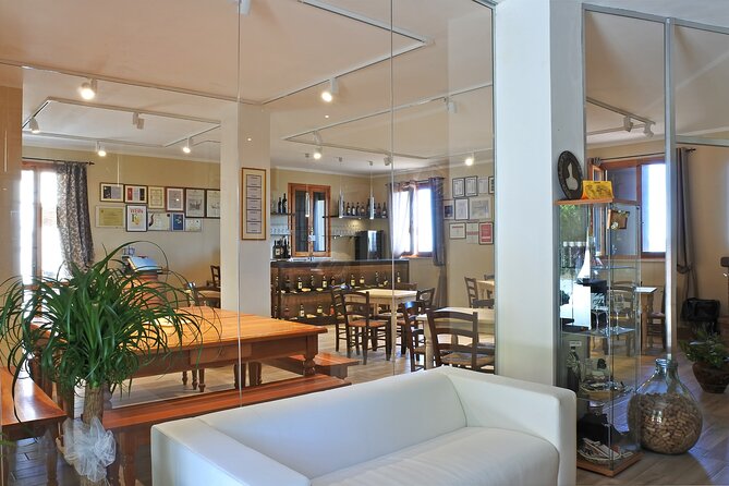 Cesani Wine Experience - An inviting start just outside of San Gimignano