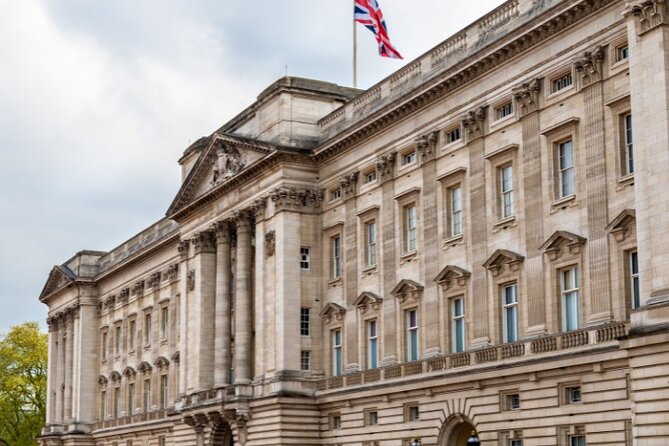 Changing of the Guard & Royal London Small-Group Walking Tour - Why This Tour Works Well