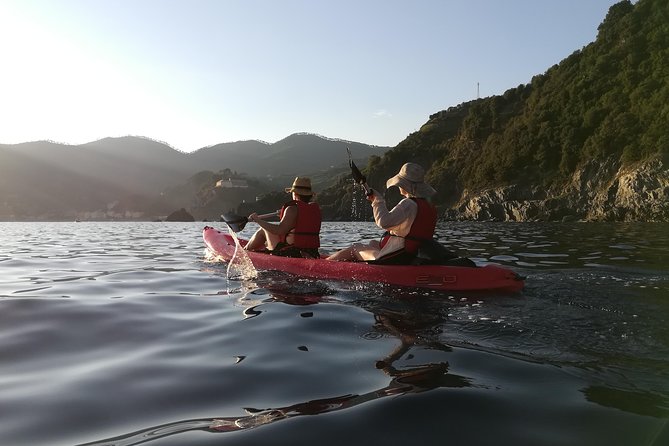 Cinque Terre Half Day Kayak Trip from Monterosso - An Honest Look at the Kayaking Experience