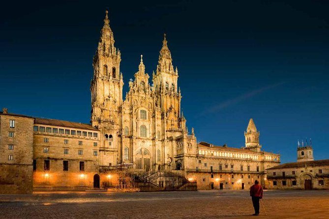 Day Trip from Porto to Santiago de Compostela and Valença - The Itinerary: What to Expect on the Day