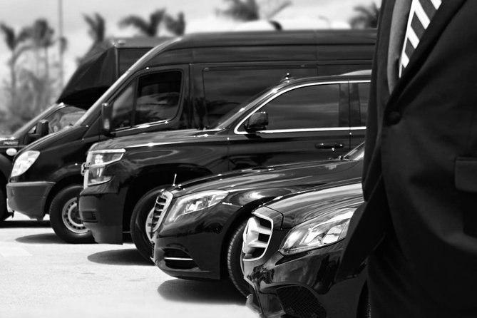 Departure Transfer To Santorini Airport - The Experience in Real Life