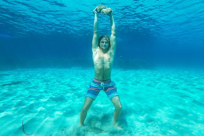 Discover the best corners of the island in paddle surf - A Detailed Look at the Paddle Surf Experience in Ibiza