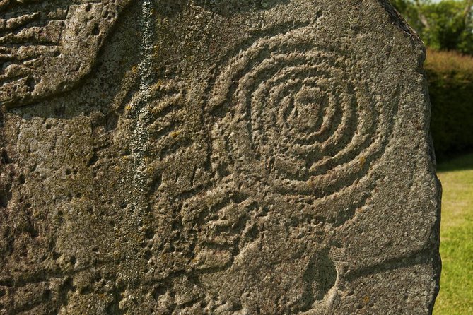 Dublin to Newgrange, Monasterboice Small Group Guided Tours - Transportation and Group Size: Why They Matter