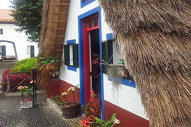 EAST: Pico do Arieiro & Laurissilva Forest - Full Day tour - An In-Depth Look at What Youll Experience