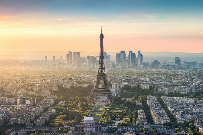 Eiffel Tower Elevator Tour with Optional Summit & Cruise Access - A Closer Look at the Tour Itinerary