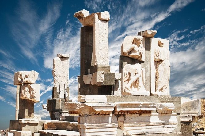 Ephesus and St. Mary's House tour from Kusadasi with Lunch - Exploring the Ancient City of Ephesus