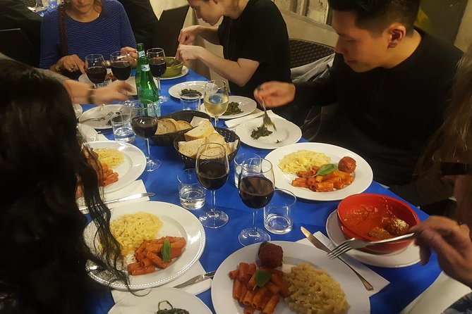 Evening Flavors of Naples: Guided Food Tour and Wine Tasting - Food Stops That Capture Naples’ Essence