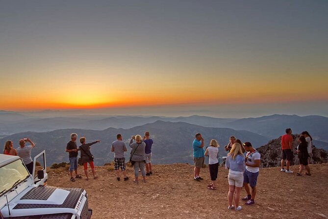 Explore Crete by Sunset Full-Day Guided Tour - An Introduction to the Experience