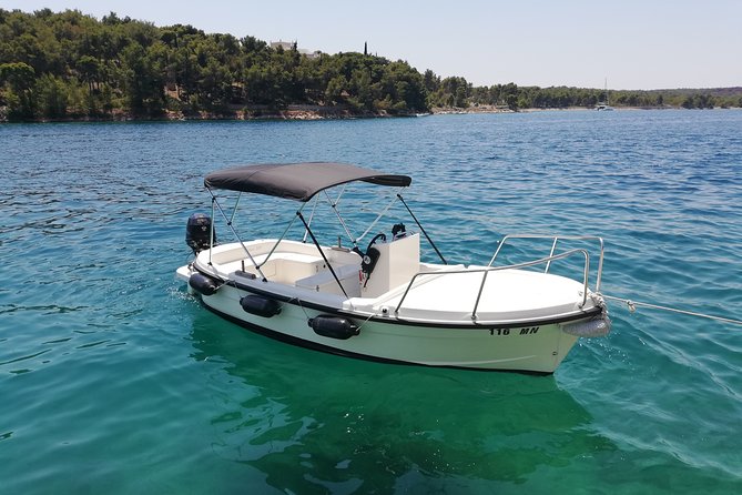 Explore the West coast of the island Brac by BETINA boat - An Authentic Day on the Water: What to Expect