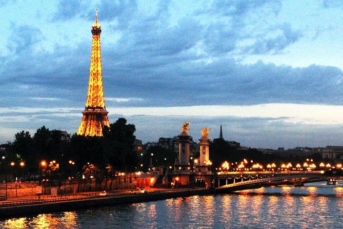 From Paris to CDG airport or From CDG airport to Paris (one way) - Key Points