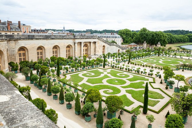 From Paris: Versailles Bike Tour w/ Palace, Gardens, & Picnic - What to Expect: An Engaging and Well-Organized Day