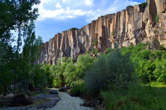 Full-Day Tour in Cappadocia with Ihlara Hiking and Underground City - Deep Dive Into the Itinerary