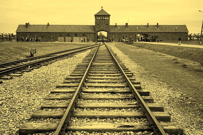 Full-Day Tour of Auschwitz and Wieliczka Salt Mine from Krakow - An Introduction to the Tour Experience